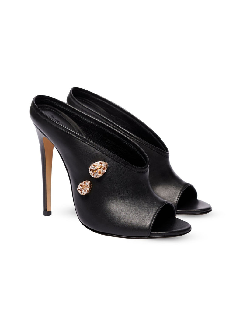 June Mule 118 – Agnes Bethel